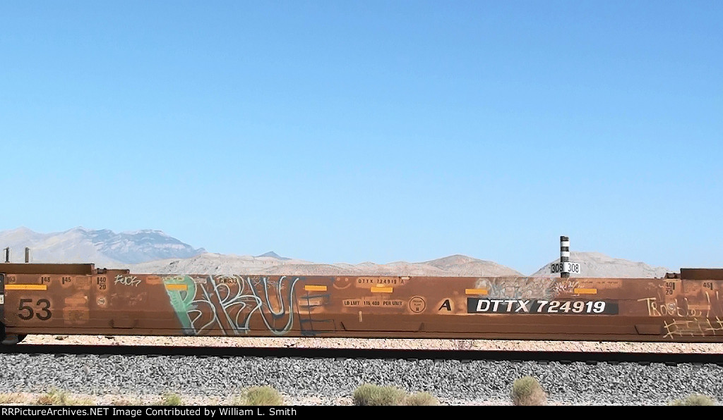 EB Intermodal Frt at Erie NV -77